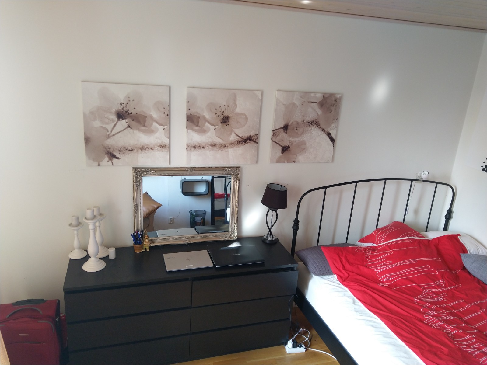 Humlebacken, Huddinge - Radhus | Qasa